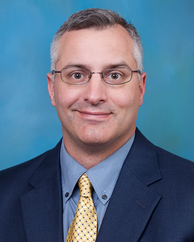 Dr. Shawn Standard, MD - Baltimore, MD - Pediatric Orthopedic Surgery